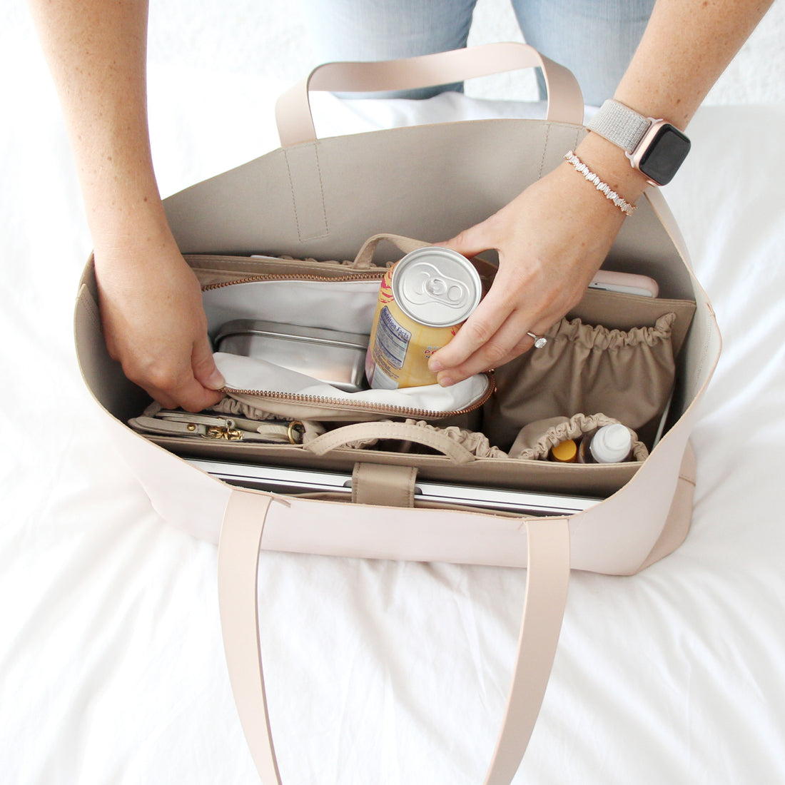 6 Ways to Use the Cooler Pocket – ToteSavvy